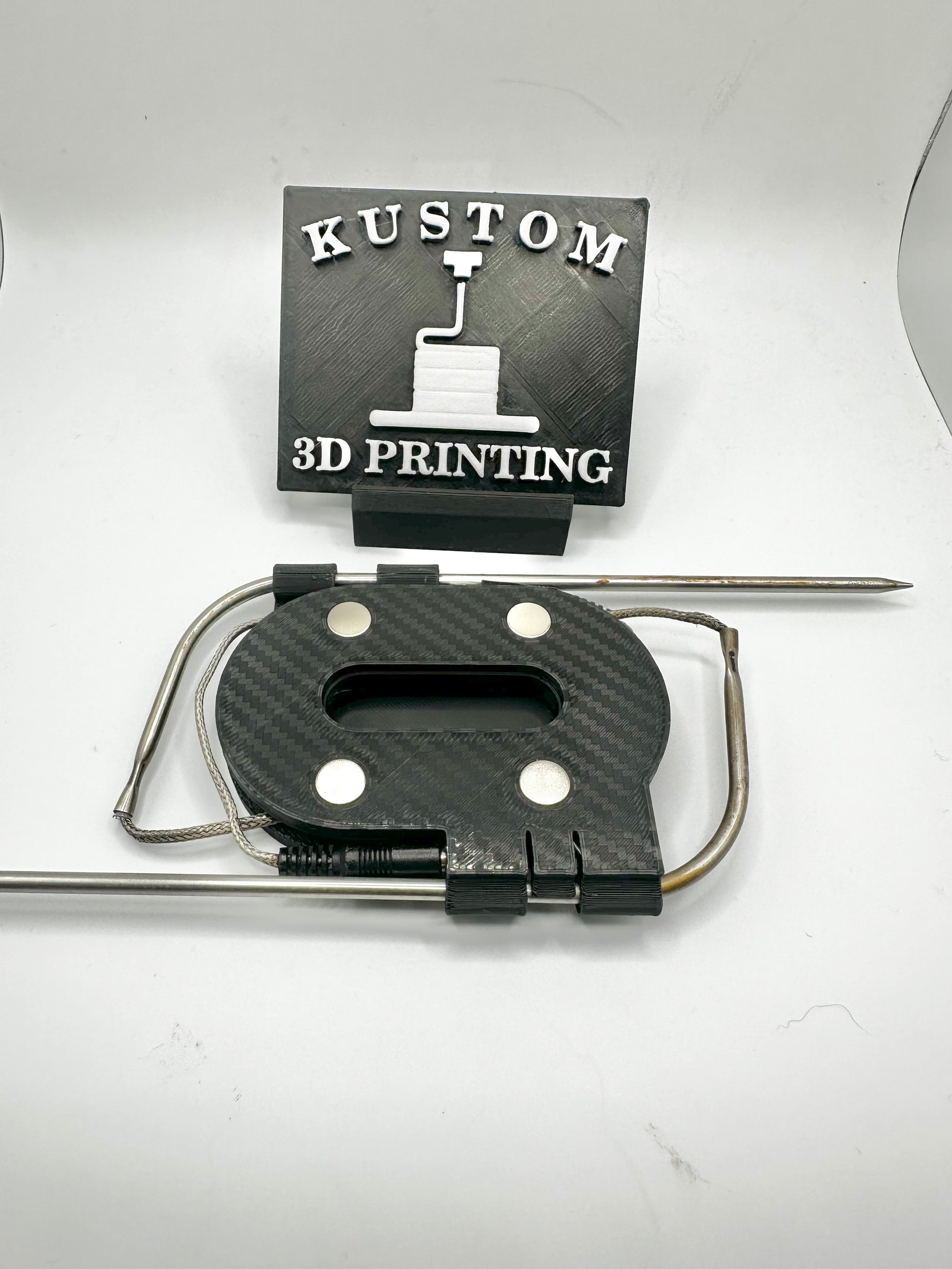 Recteq logo temperature probe holders with magnets – Kustom 3D Printing